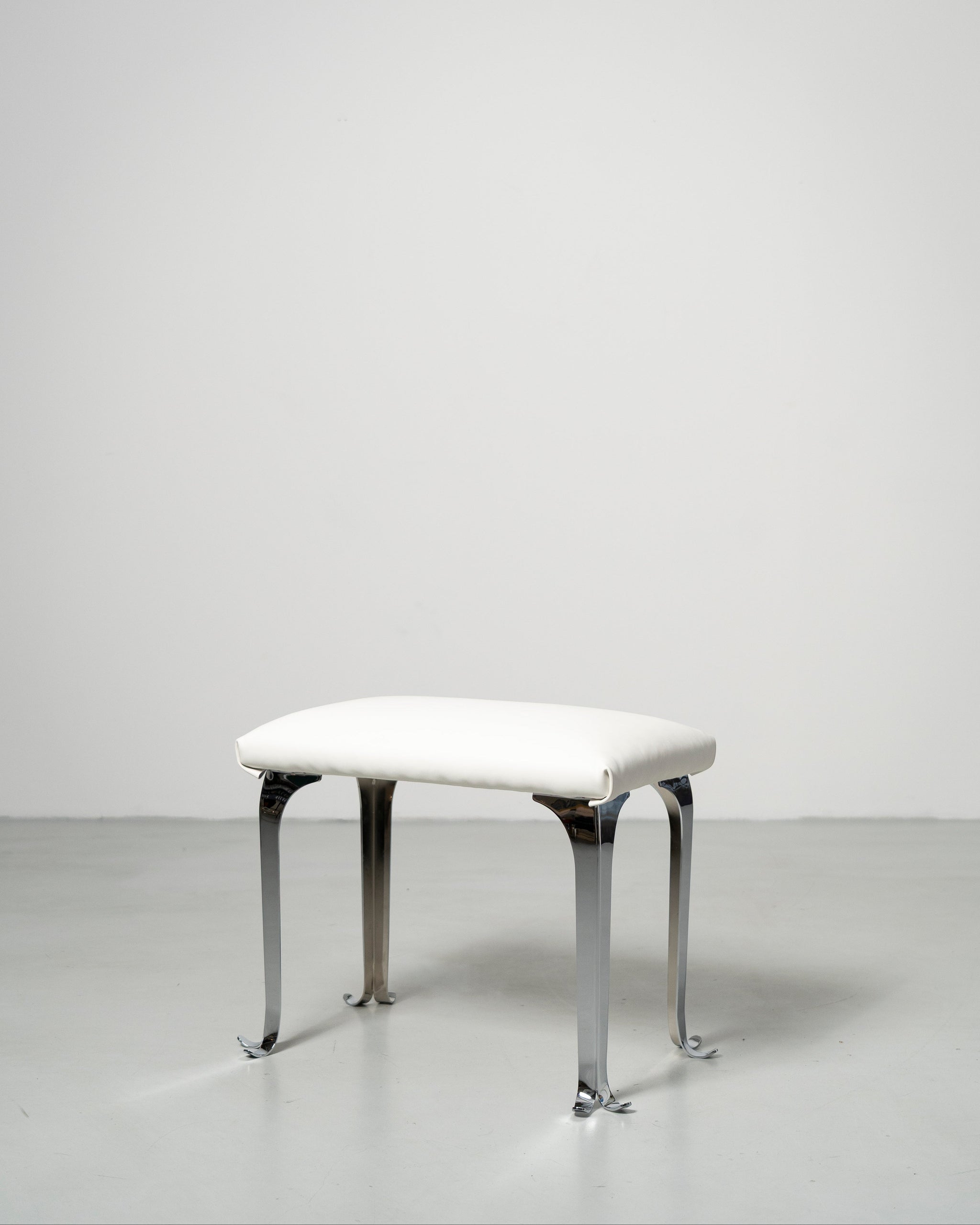 PH Piano Bench by Poul Henningsen | PH Furniture