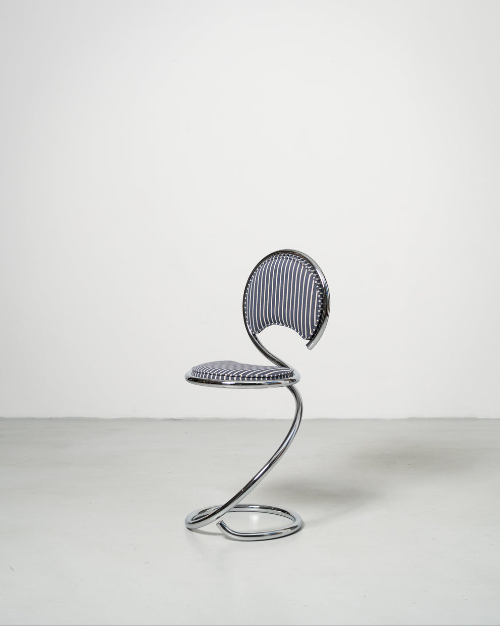 PH Snake Chair by Poul Henningsen | PH Furniture – Toneart Interior